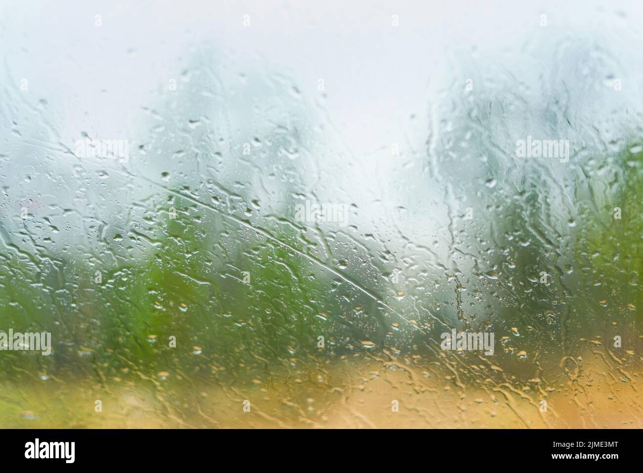 Wet transparent hi-res stock photography and images - Alamy