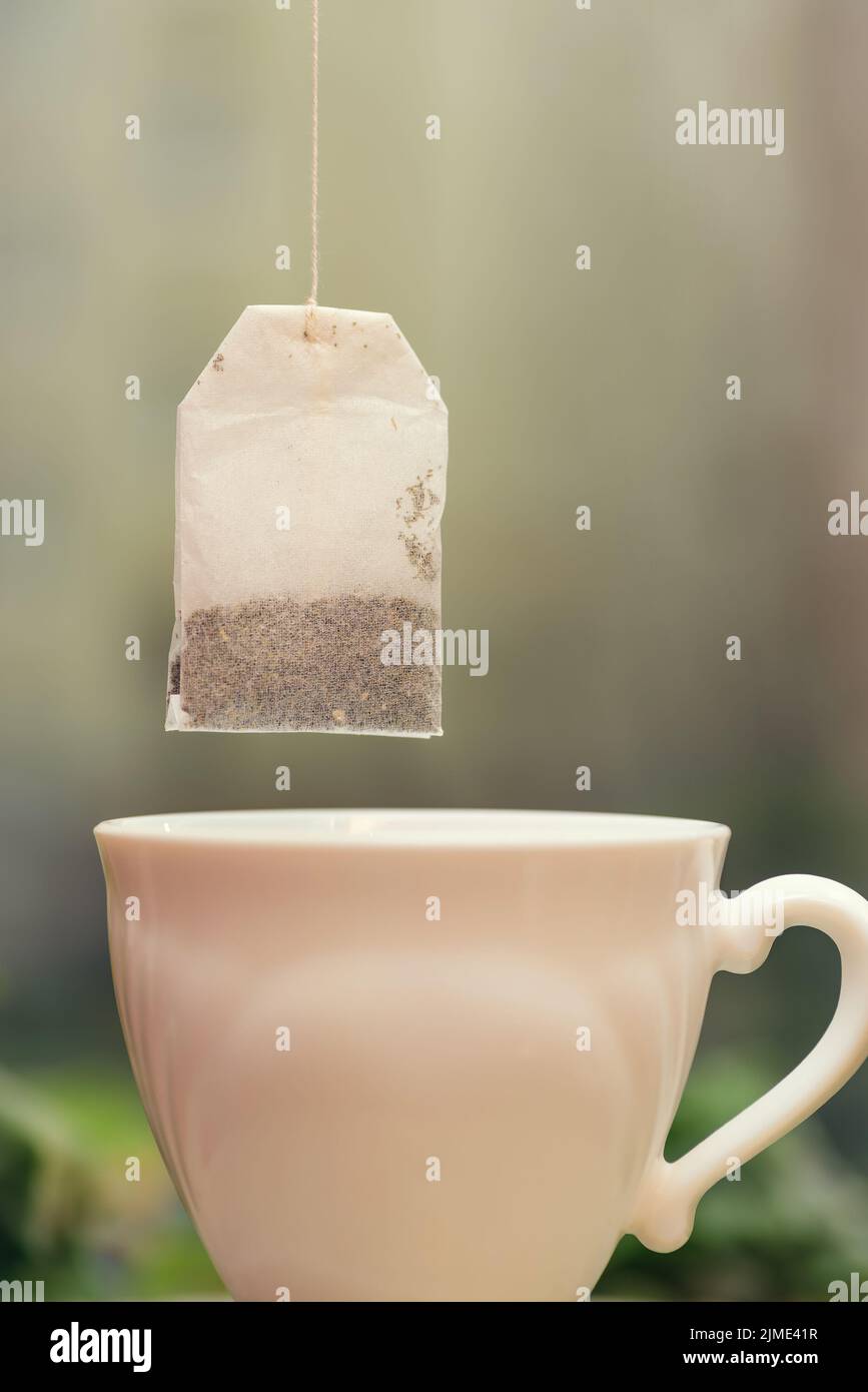 Hanging tea bag hi-res stock photography and images - Alamy