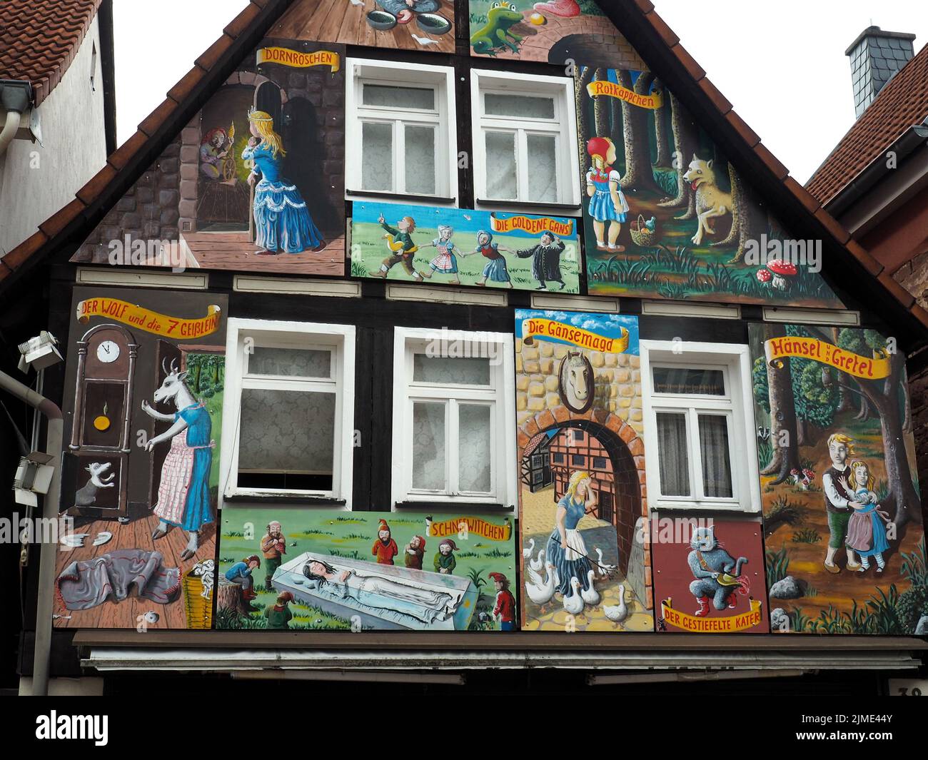 German fairy tales hi-res stock photography and images - Alamy