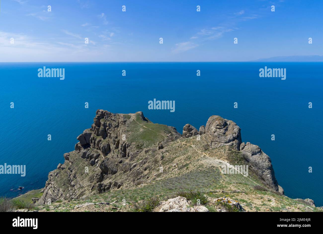Steep slope above sea hi-res stock photography and images - Alamy