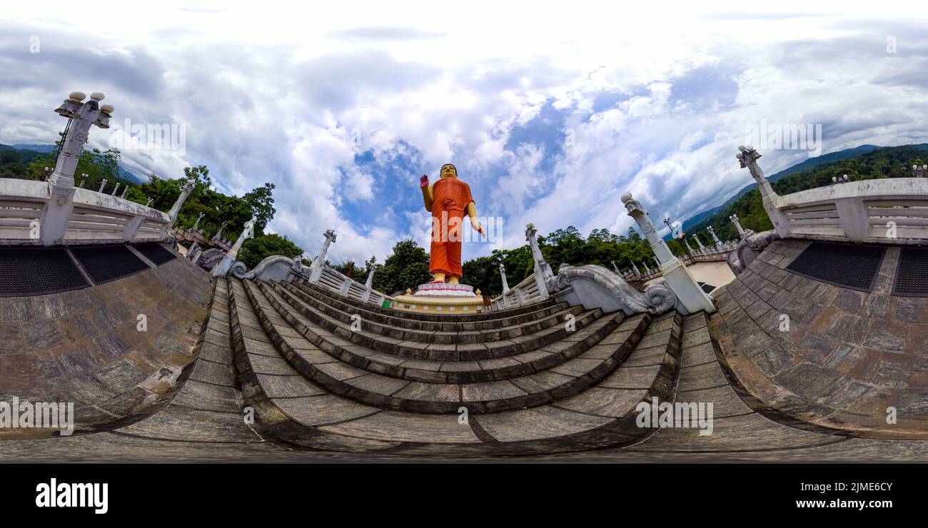Buddha monument at the Ranawana Purana Rajamaha Viharaya. Kandy city ...