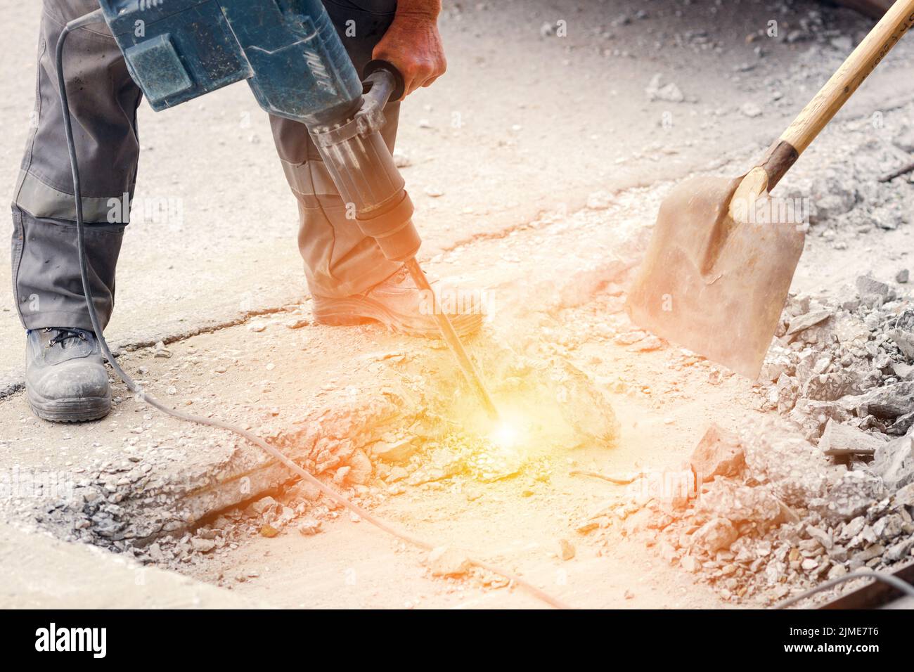 Jackhammer construction worker hi-res stock photography and images - Alamy