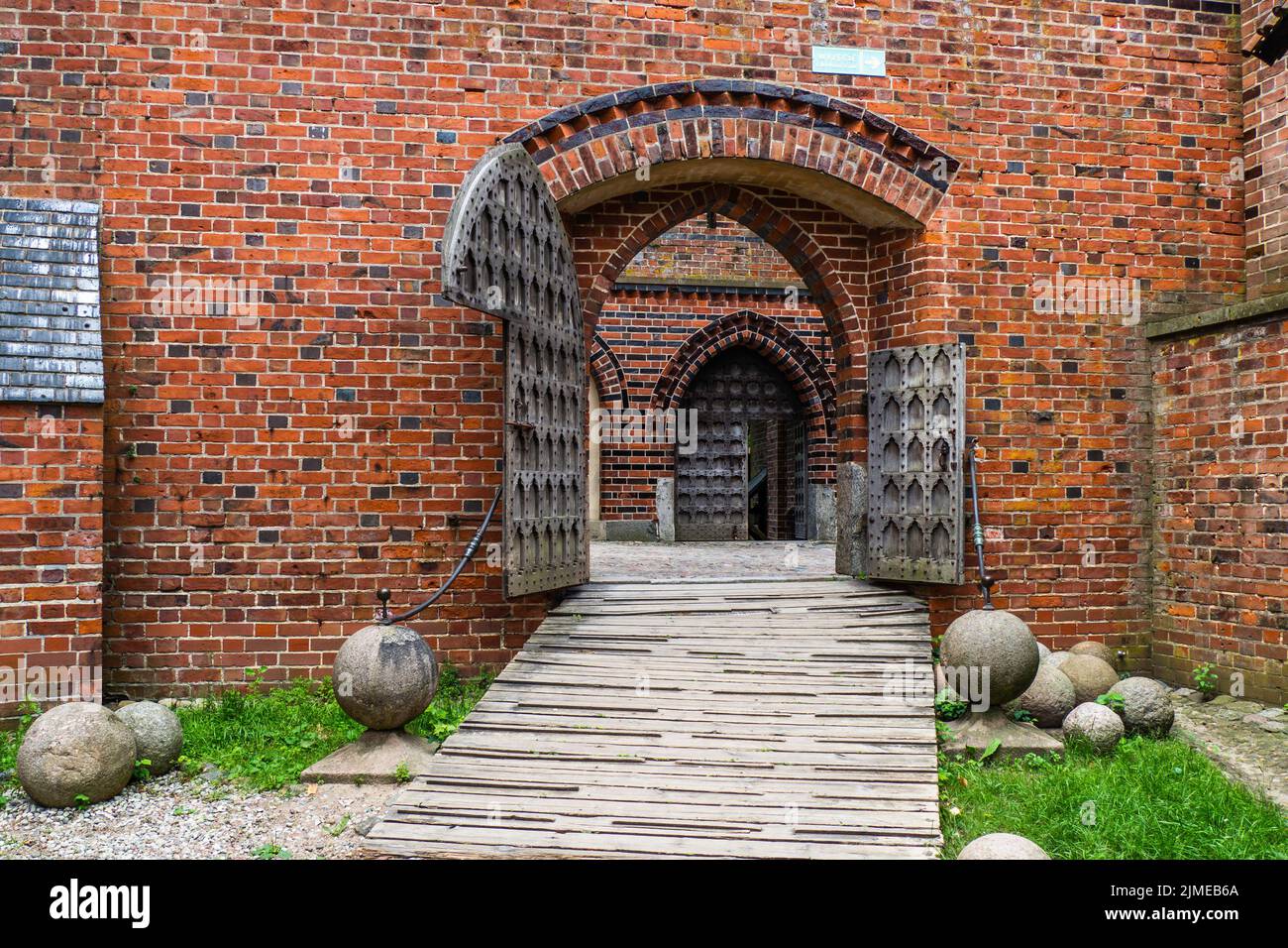 Inside old medieval castle tower hi-res stock photography and images ...