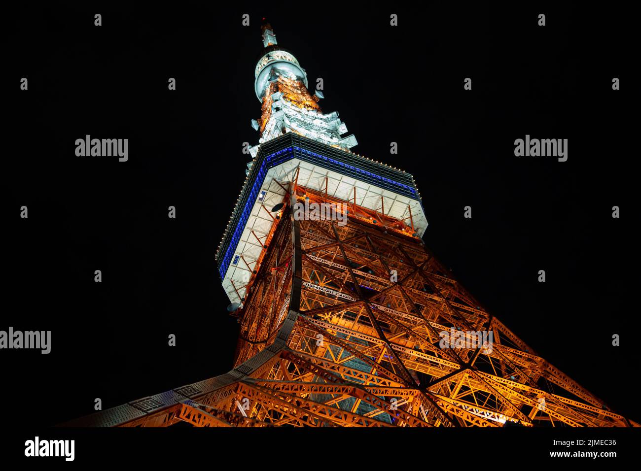 Tokyo tower light up hi-res stock photography and images - Alamy