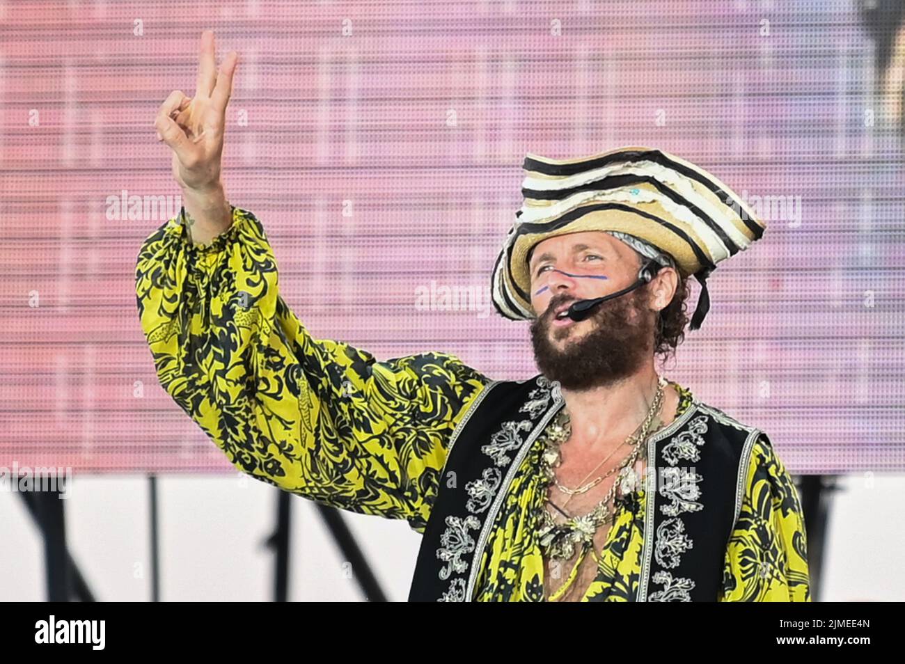 Lungomare, Lido di Fermo, Italy, August 05, 2022, Jovanotti performing on stage during Jova ...