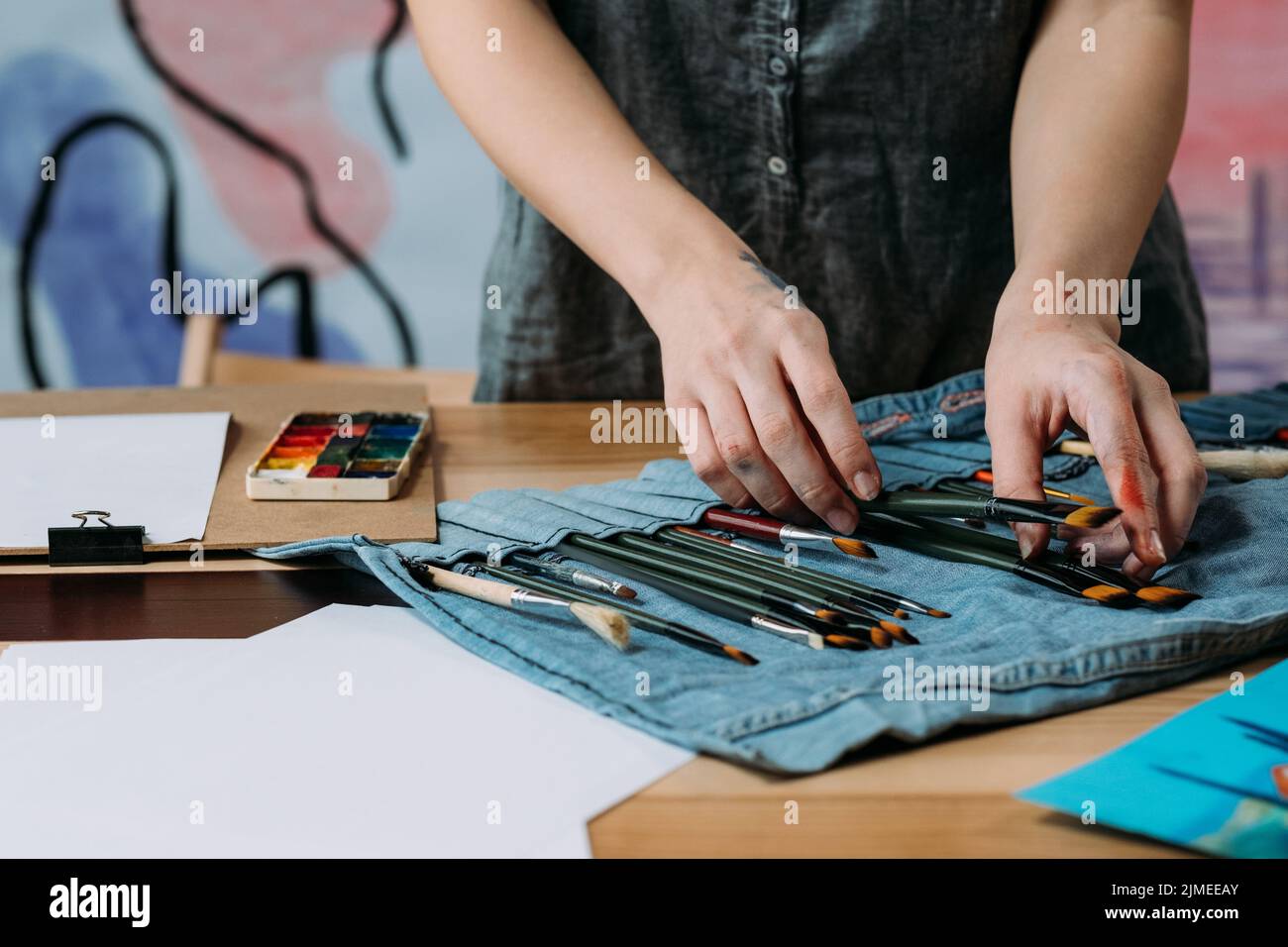 Professional brush set collection hi-res stock photography and images ...