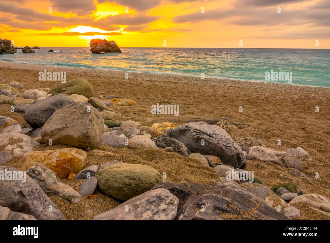 Beautiful sunset sandy beach colorful hi-res stock photography and ...