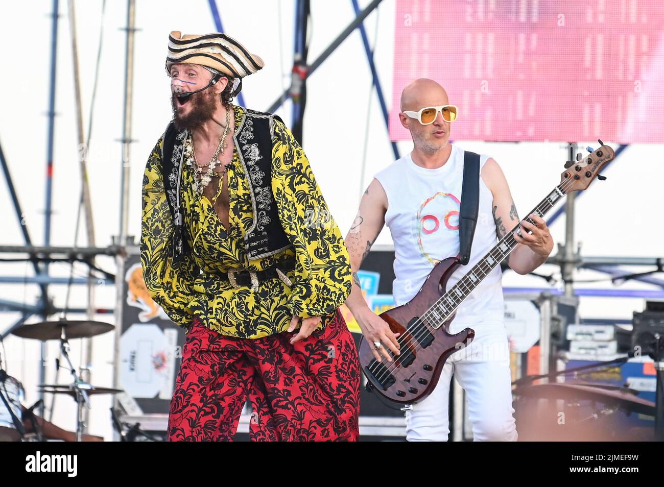 Lido Di Fermo, Italy. 05th Aug, 2022. Jovanotti and Saturnino ...