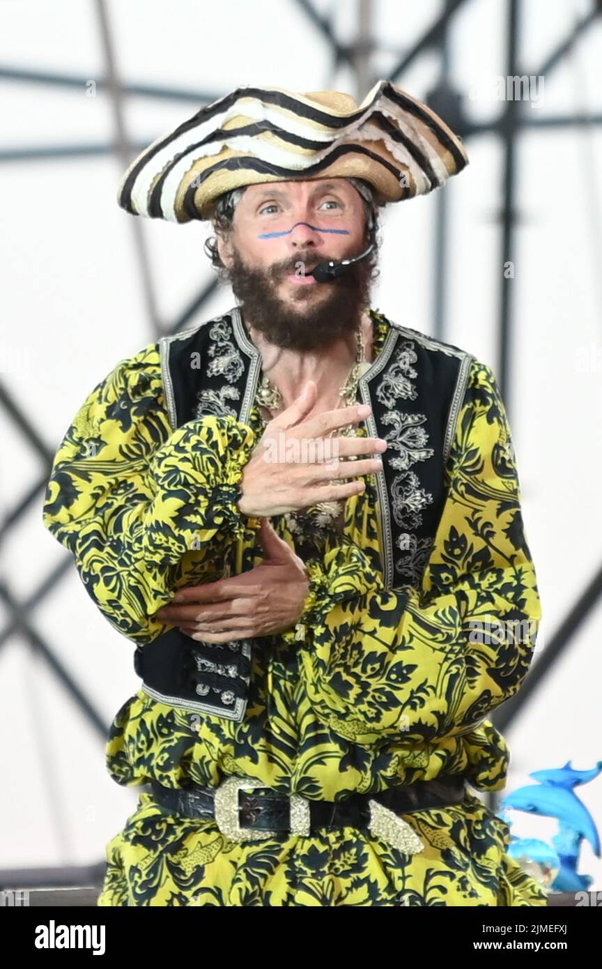 Lungomare, Lido di Fermo, Italy, August 05, 2022, Jovanotti performing ...