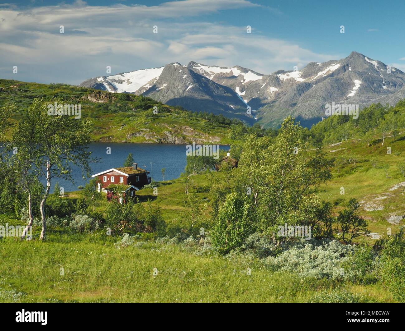 Snow covered mountains in norway hi-res stock photography and images ...