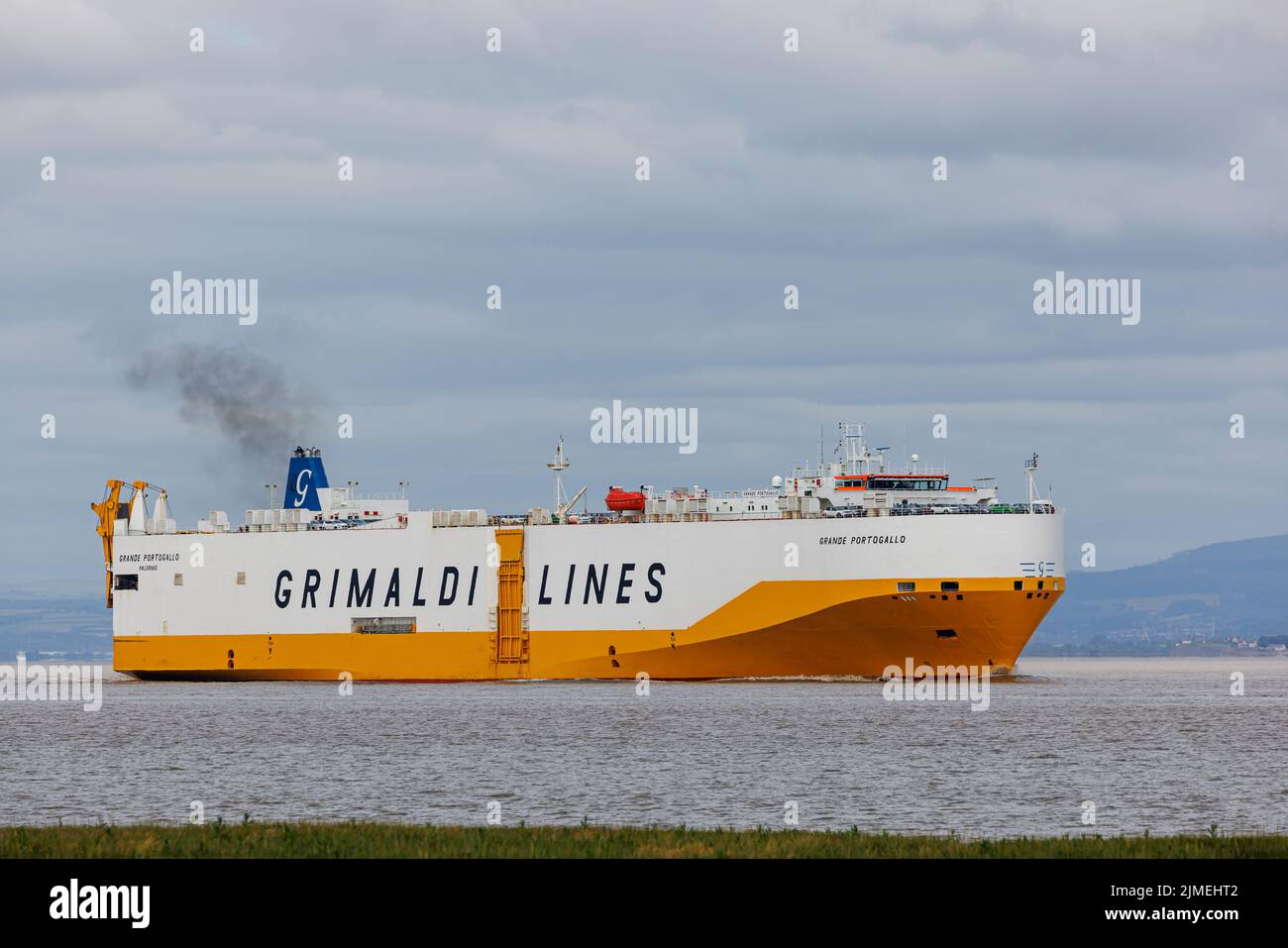Roro carrier car ramp hi-res stock photography and images - Alamy