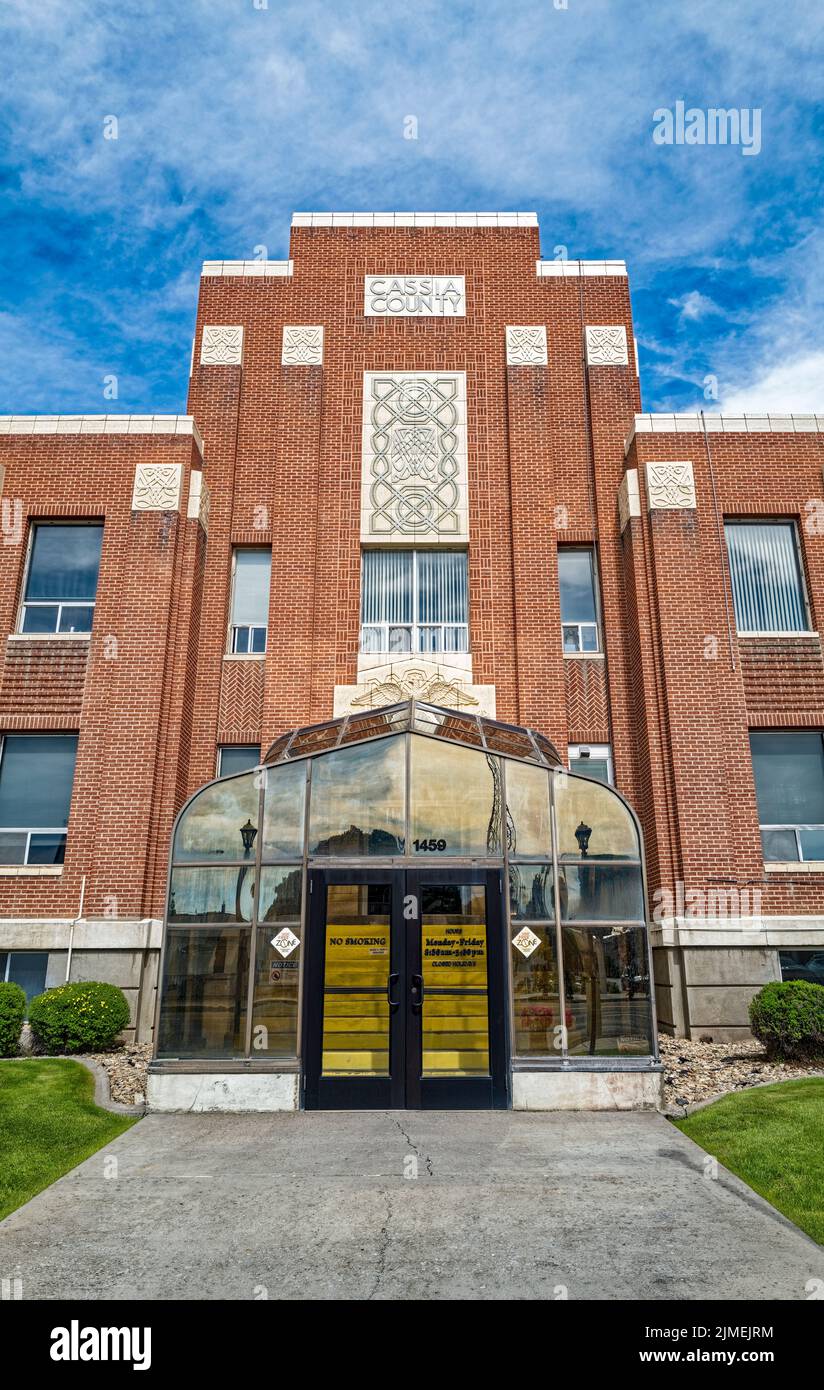 The main entrance to the Cassia County Courthouse in Burley, Idaho, USA ...