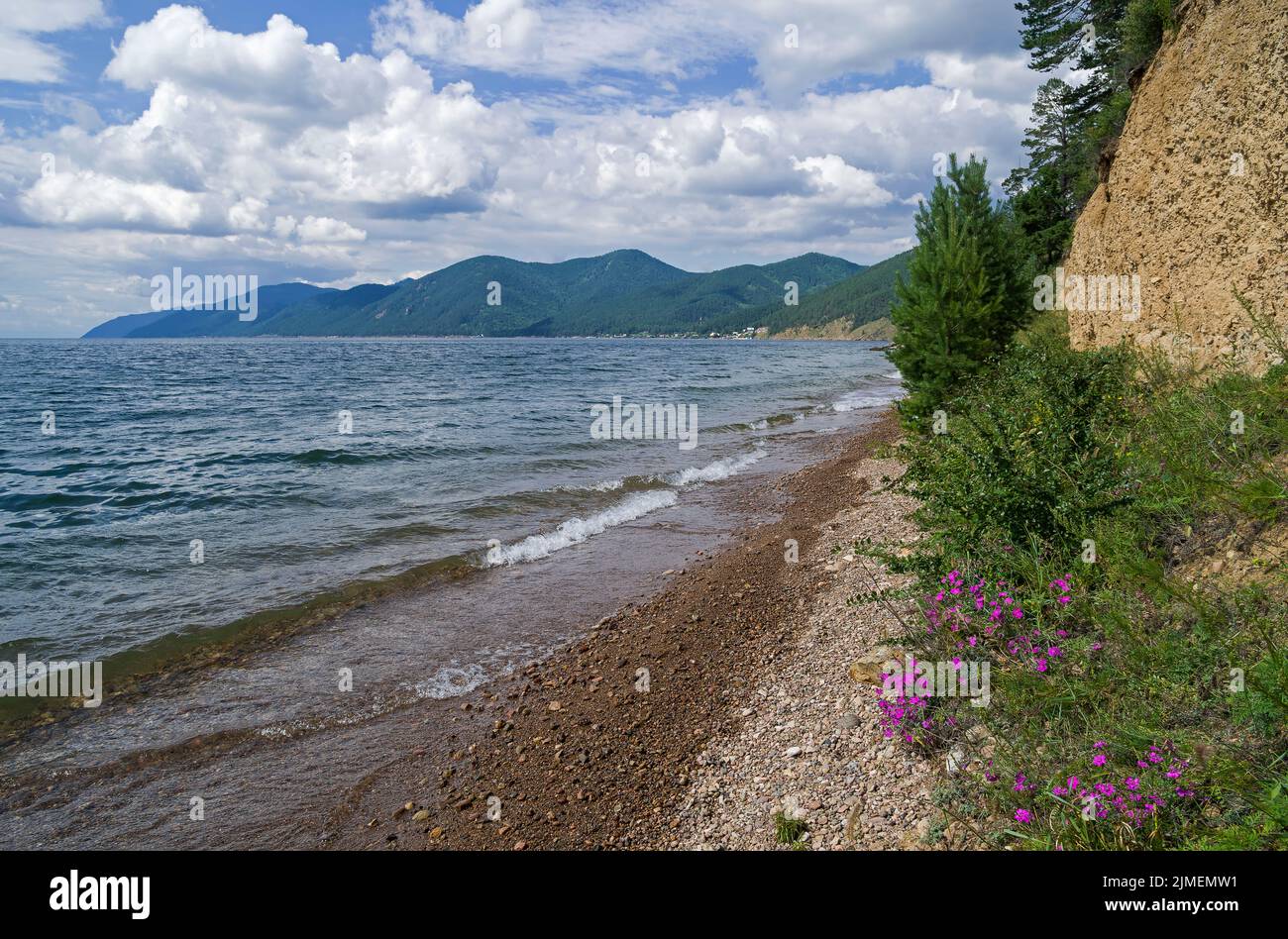 Beautiful blue lake steep shore hi-res stock photography and images - Alamy