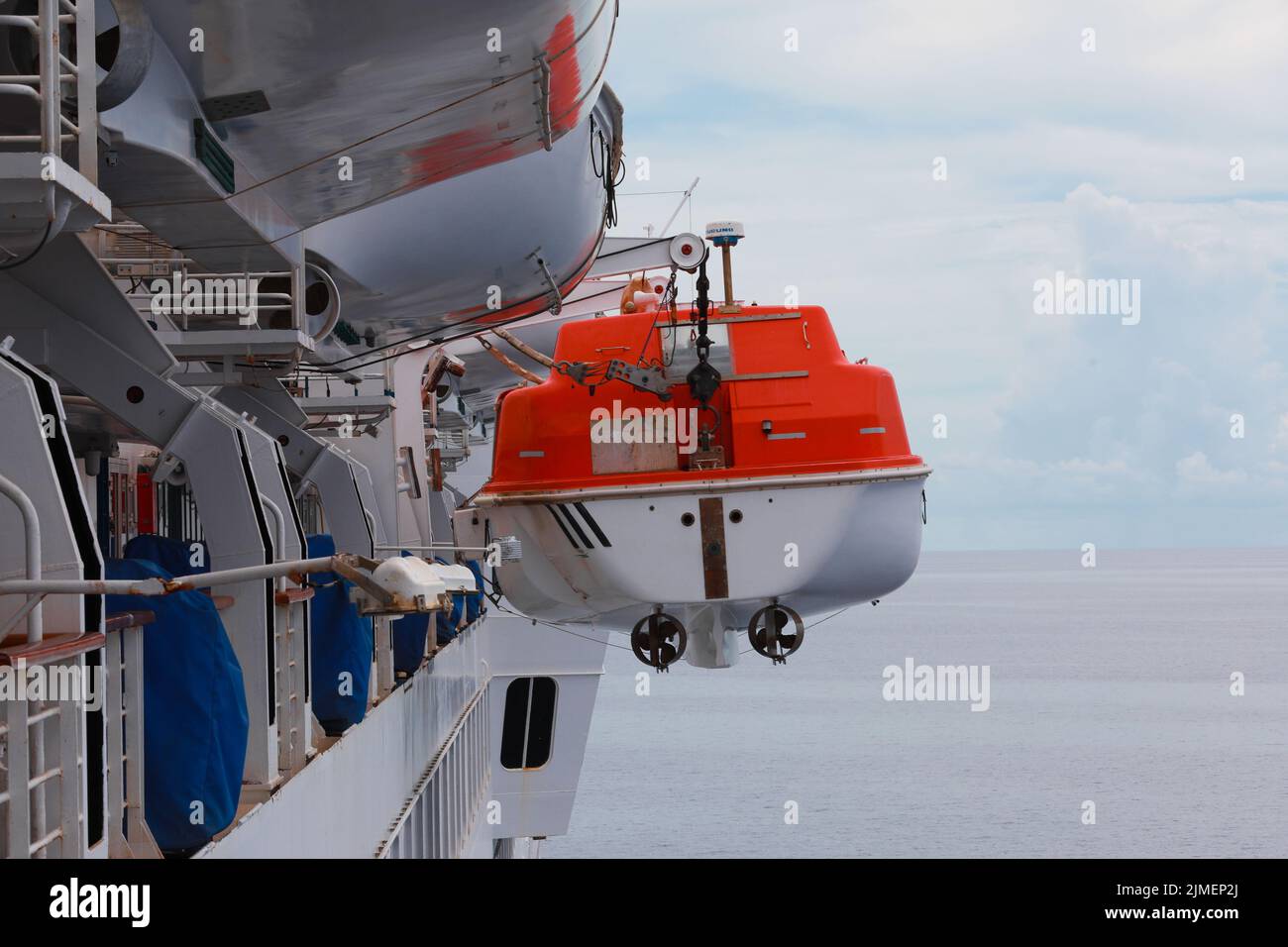 Lifeboat in offshore, rescue boat or rescue team in the sea Stock Photo ...