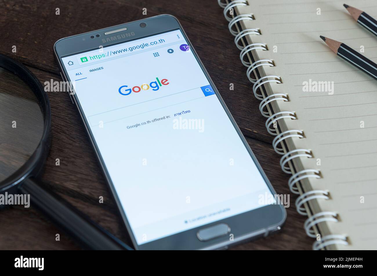 BANKKOK, THAILAND - FEBRUARY 11,2016: Mobile smart phone show Google ...