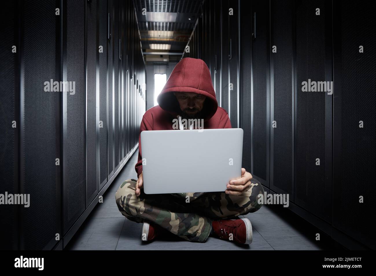 Scary face computer hi-res stock photography and images - Alamy