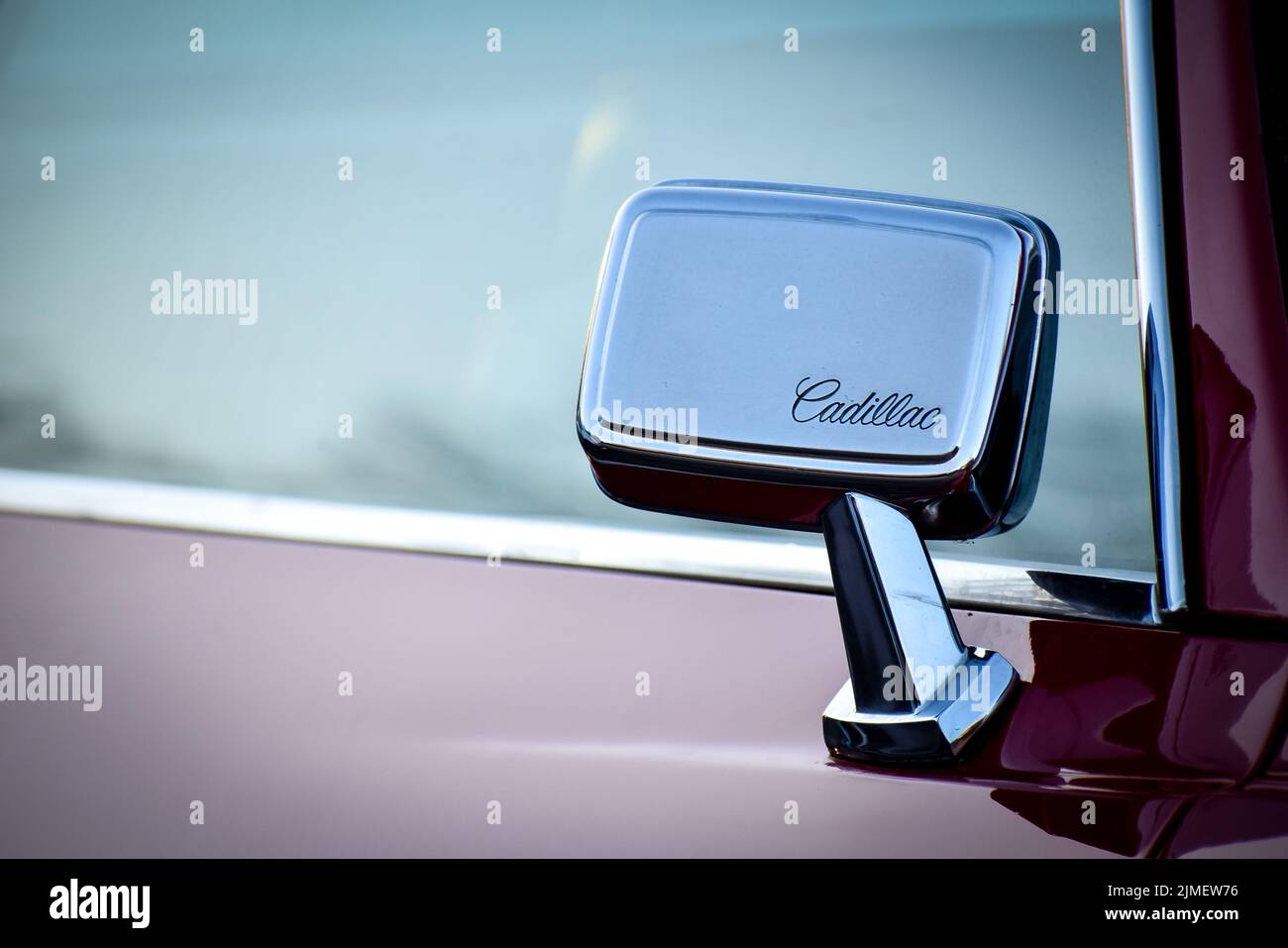 Ancient mirror hi-res stock photography and images - Alamy