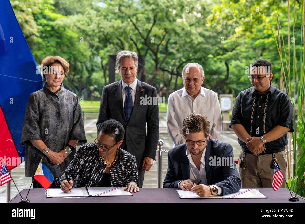 Aboitiz power hi-res stock photography and images - Alamy