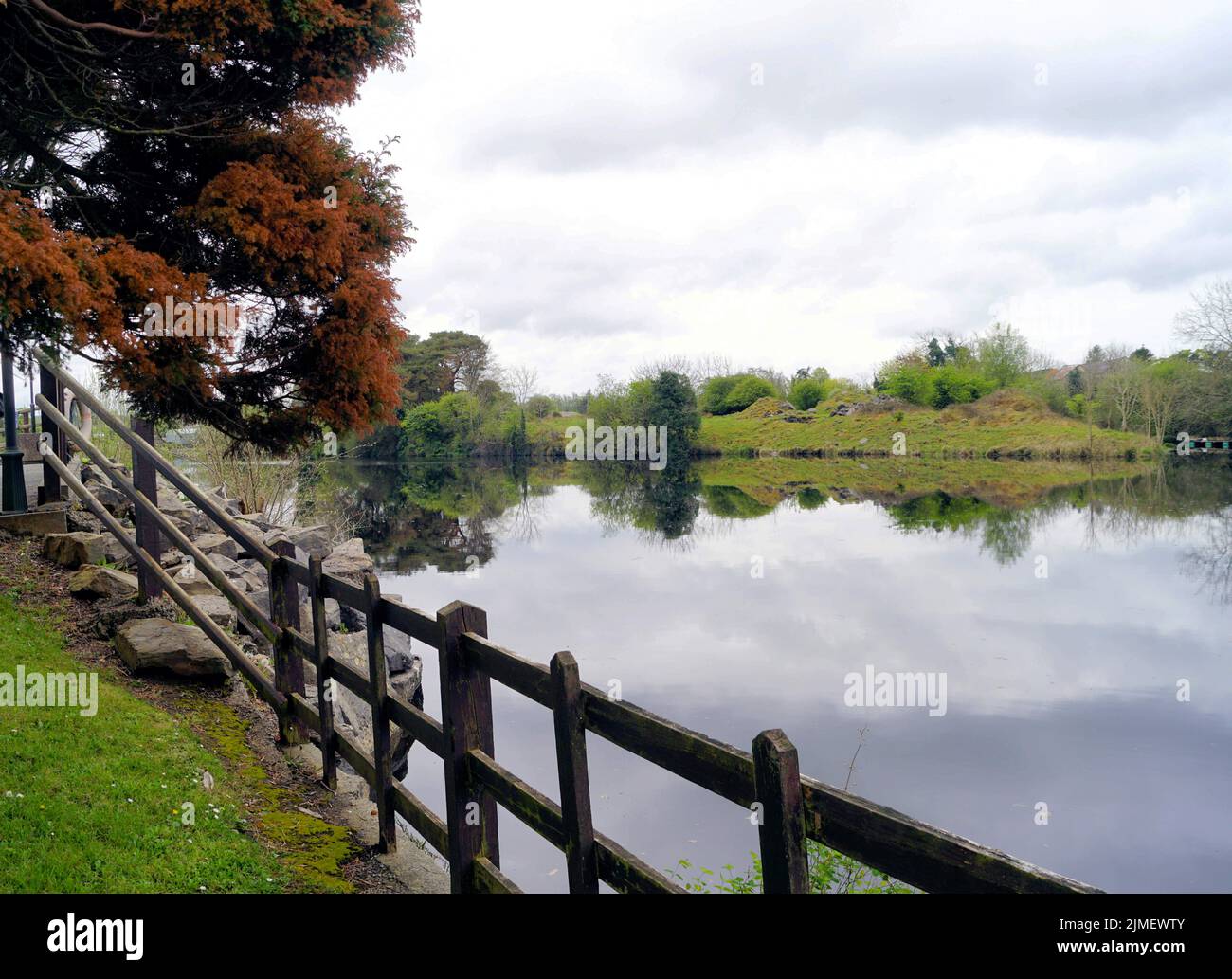 The River Erne at Belleek Stock Photo - Alamy