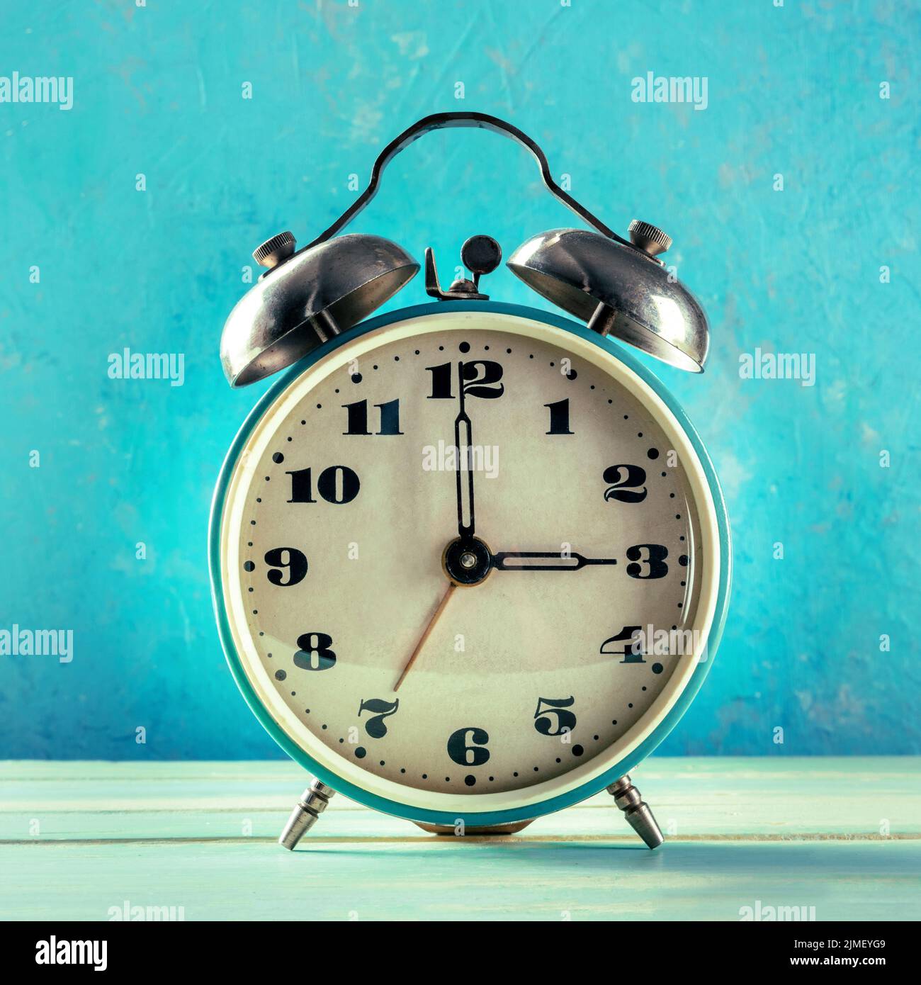 Teal clock hi-res stock photography and images - Alamy