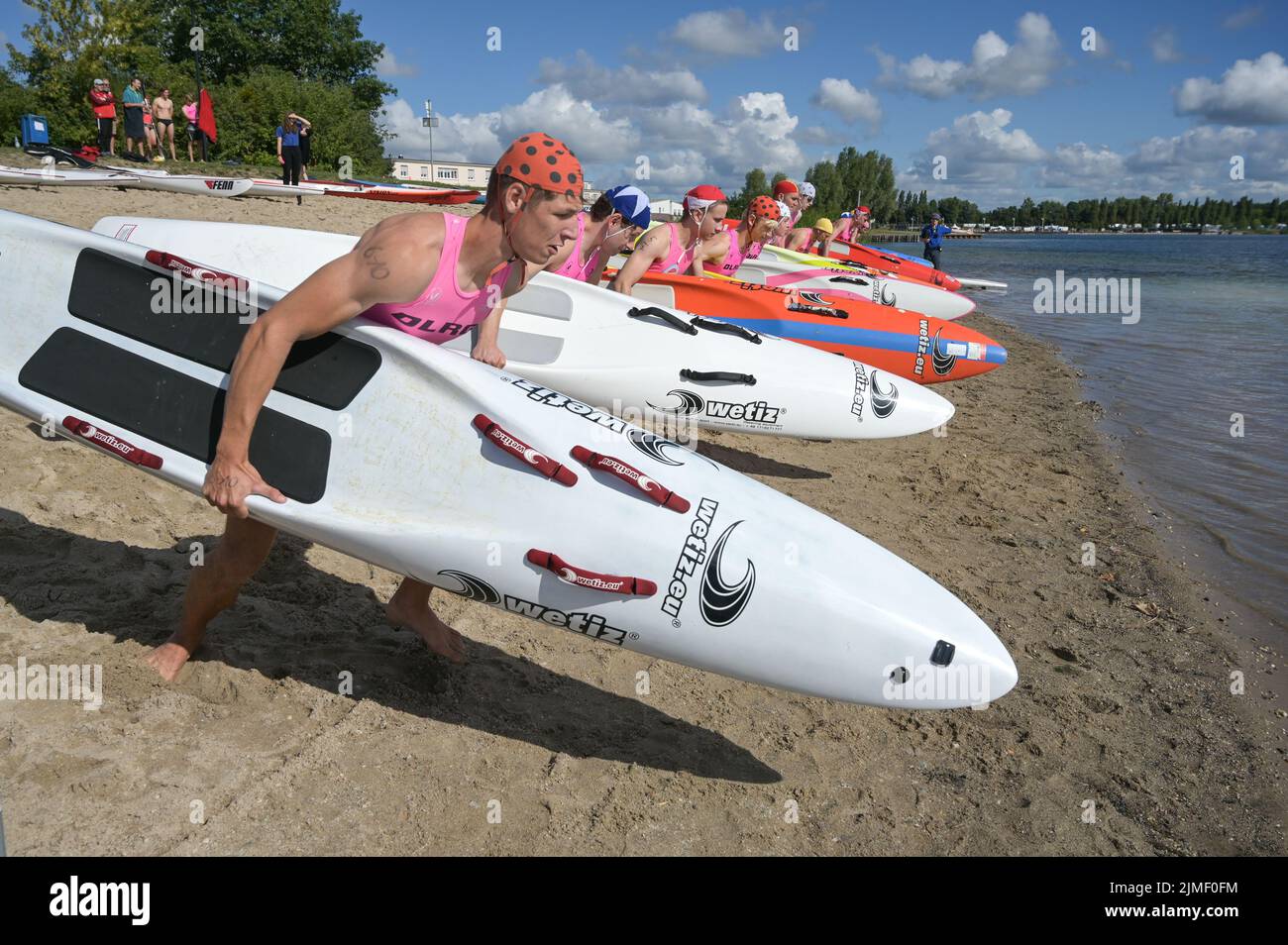 Lifeguards competition hi-res stock photography and images - Alamy