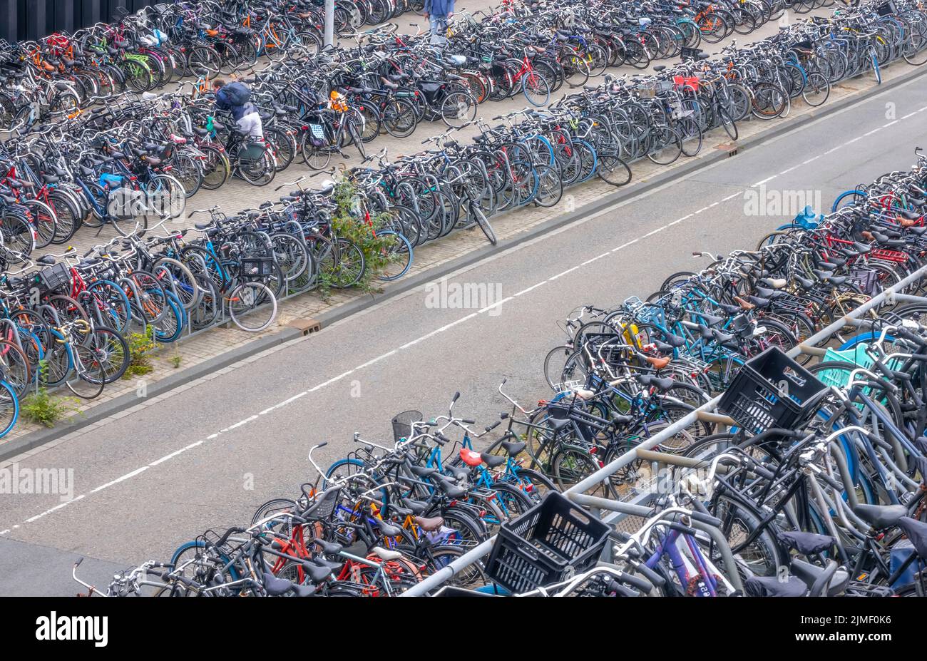 Amsterdam Bike Large Parking Stock Photo - Alamy