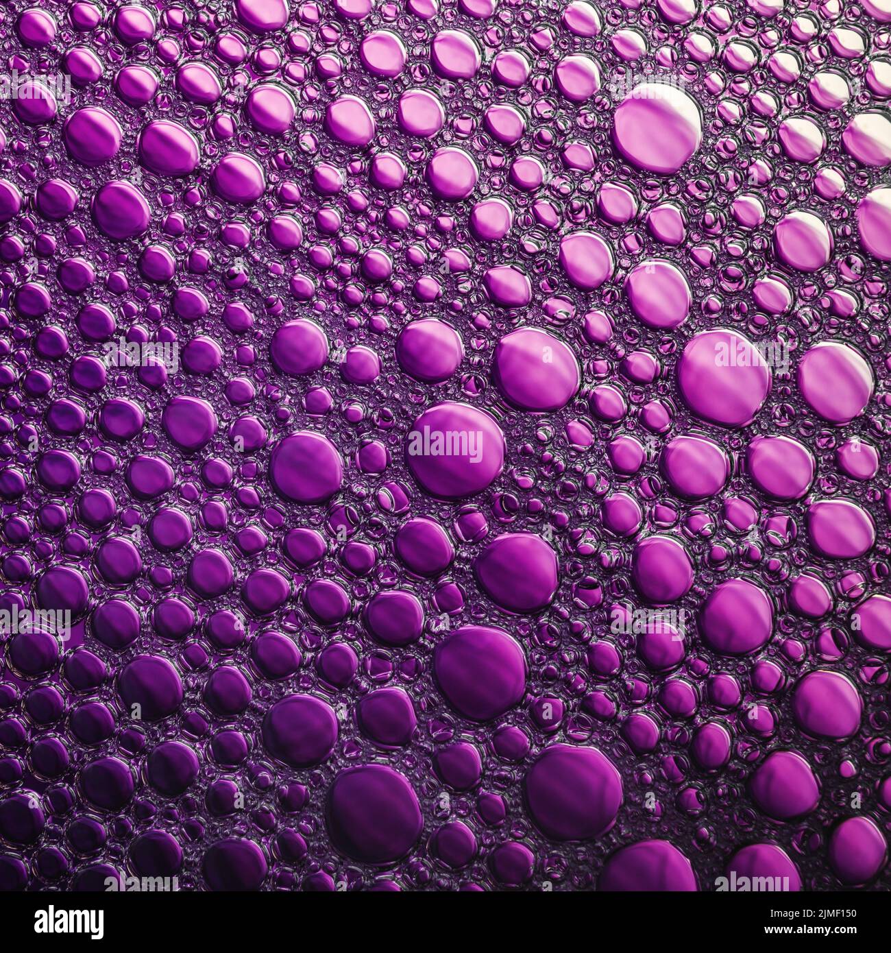 Purple bubbles hi-res stock photography and images - Alamy