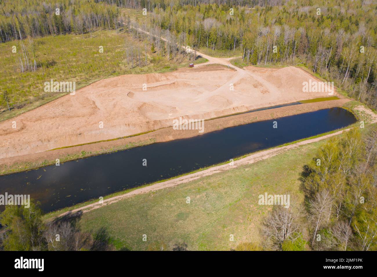 Ore pit pond hi-res stock photography and images - Alamy