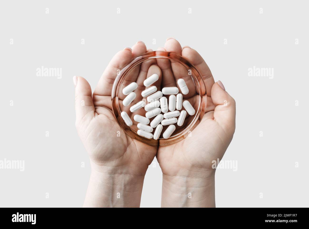Pharmaceutical recovery hi-res stock photography and images - Alamy