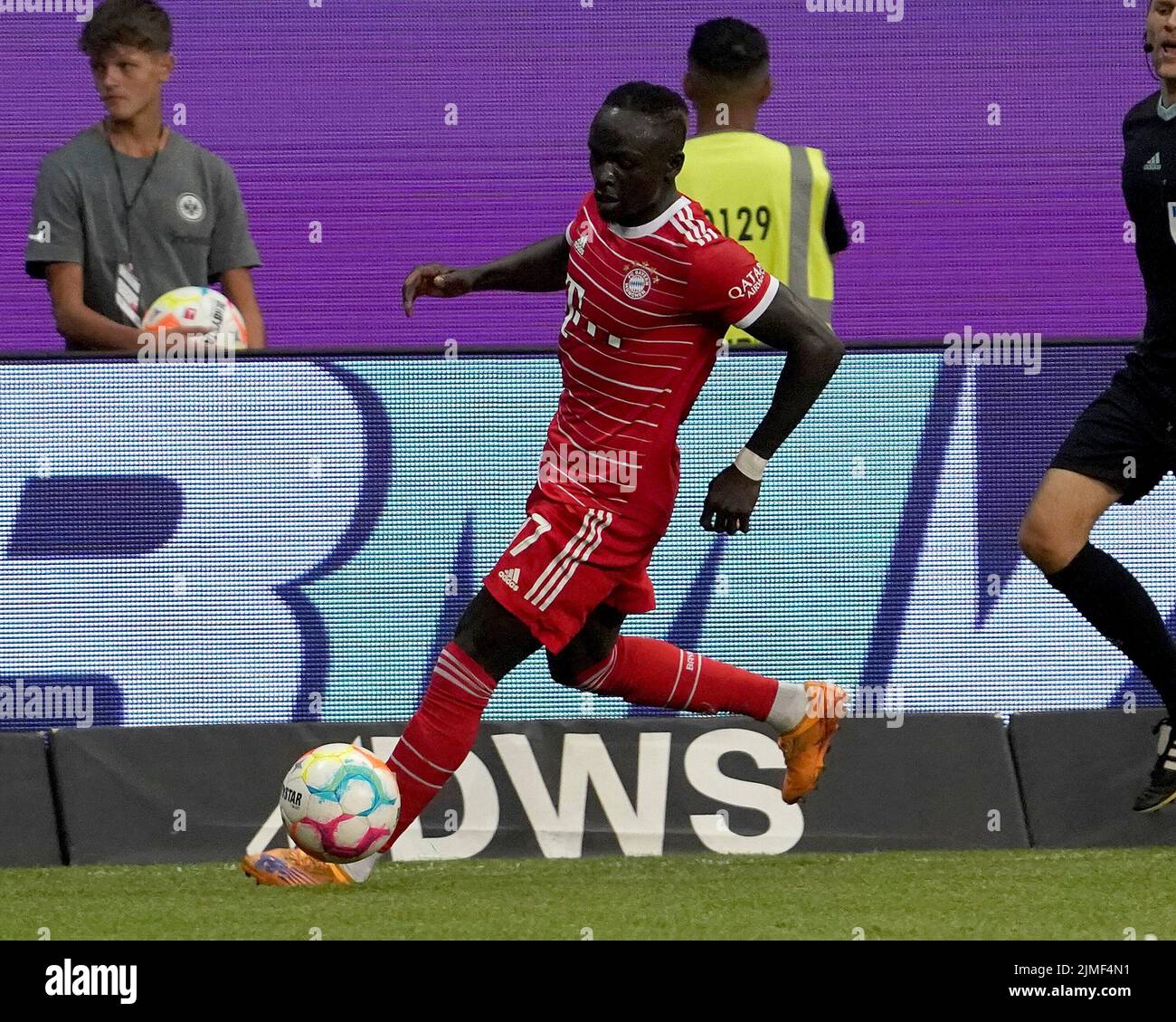 Sadio mane bayern munich 2022 hi-res stock photography and images - Alamy