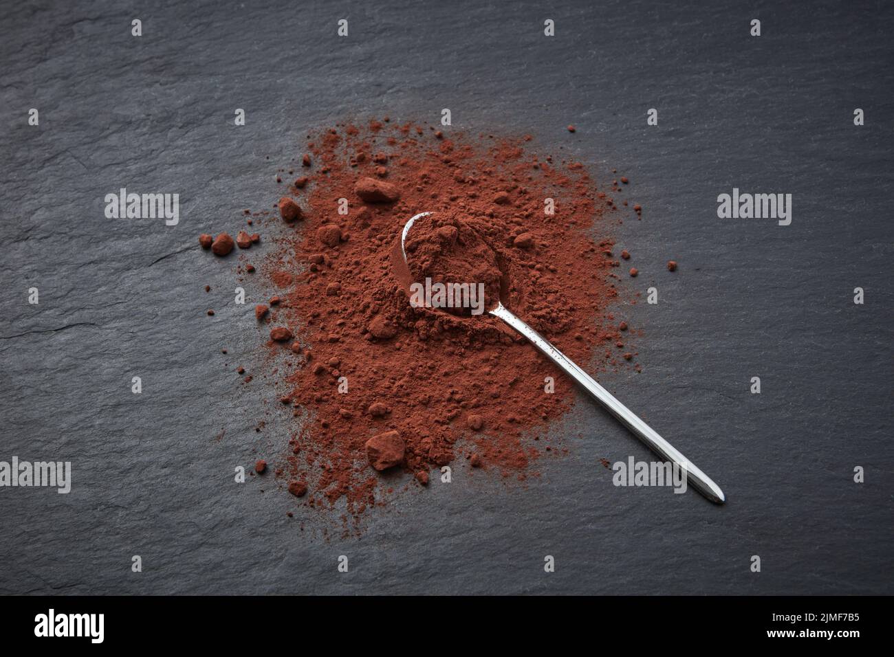 Cocoa scatter hi-res stock photography and images - Alamy