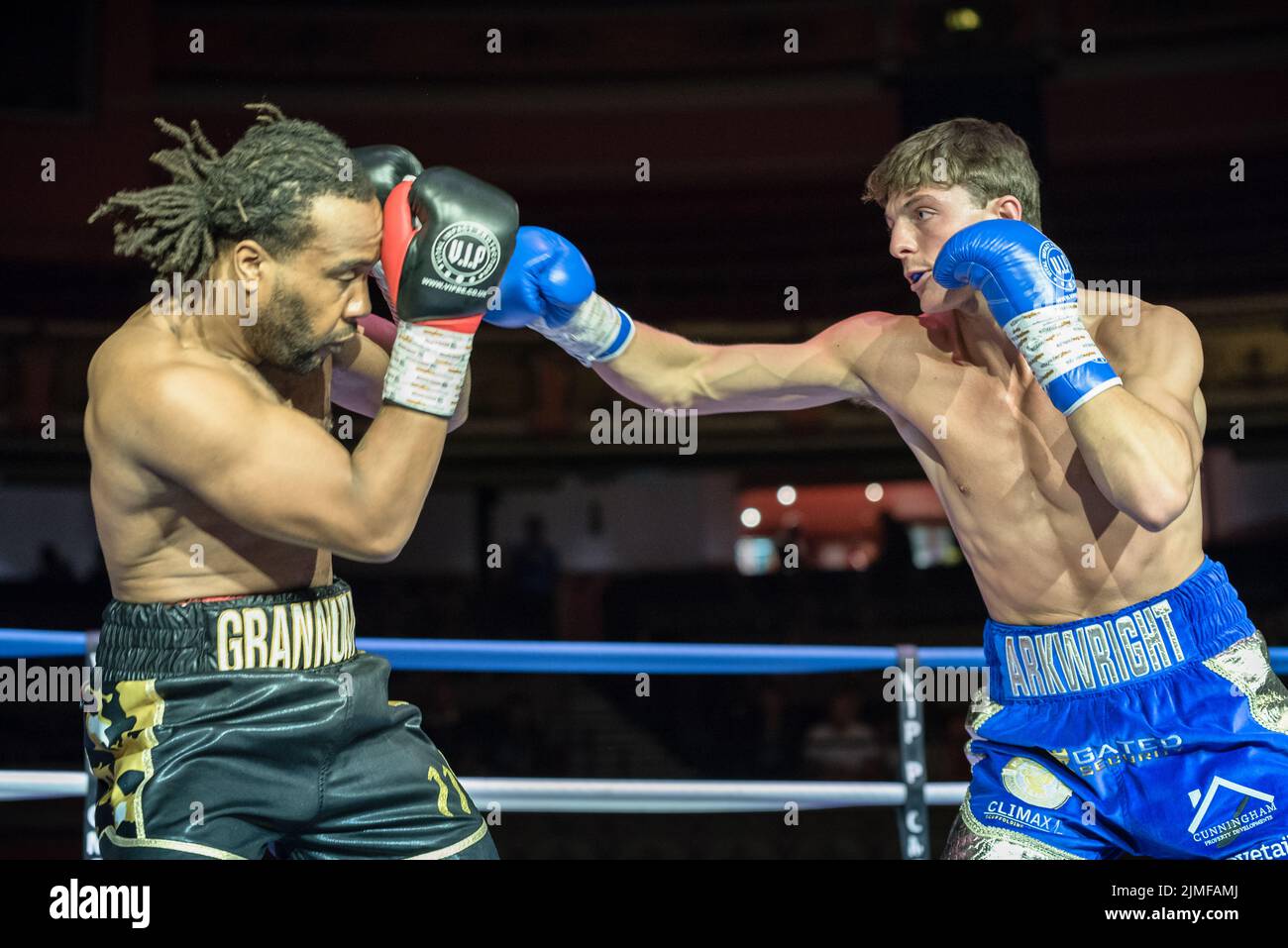 Vip professional boxing hi-res stock photography and images - Alamy