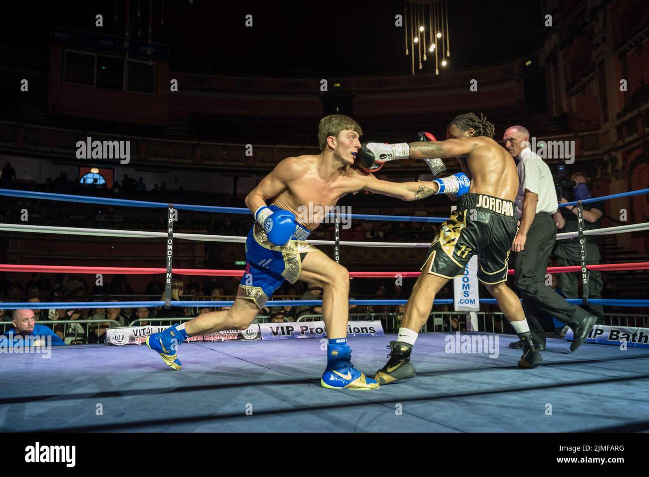 Vip professional boxing hi-res stock photography and images - Alamy