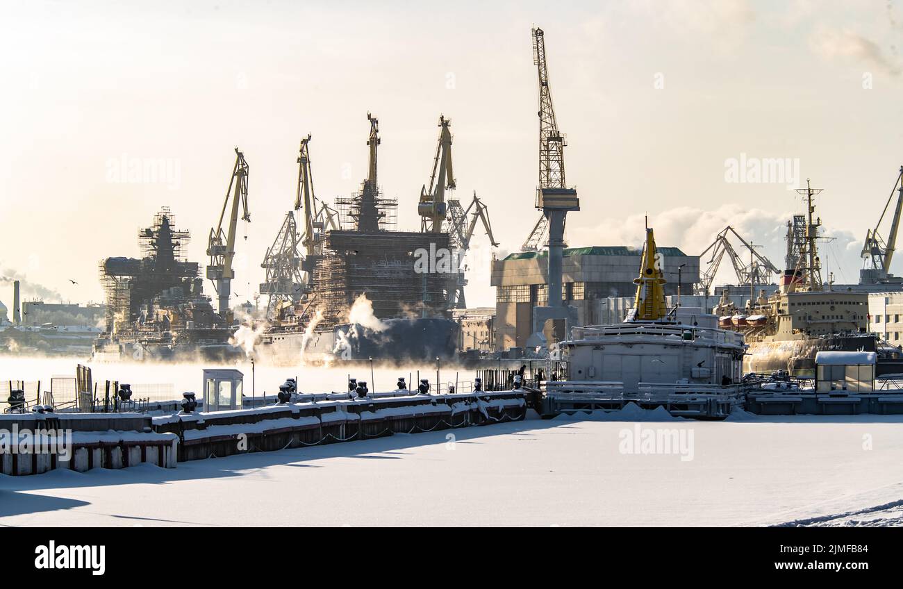 Steam icebreakers hi-res stock photography and images - Alamy