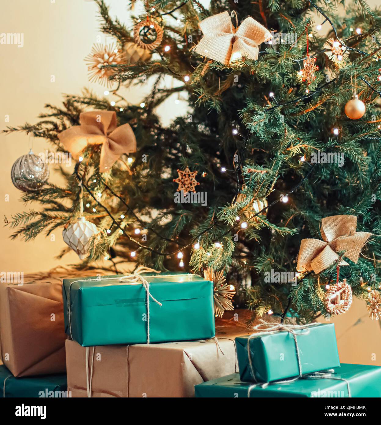 Sustainable packaging design hi-res stock photography and images - Alamy