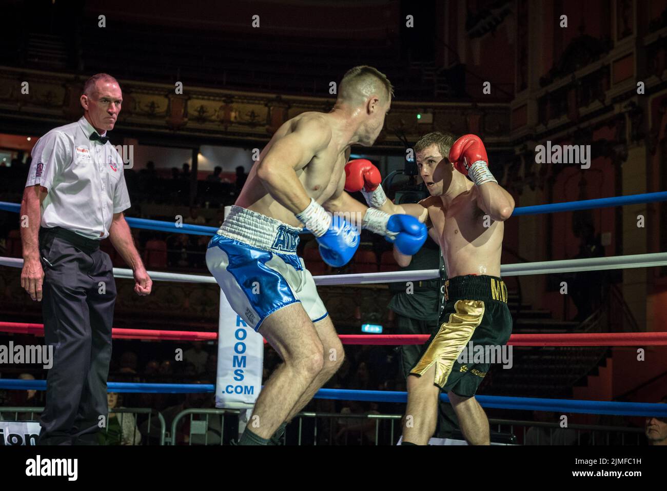 Boxing liverpool olympia hi-res stock photography and images - Alamy