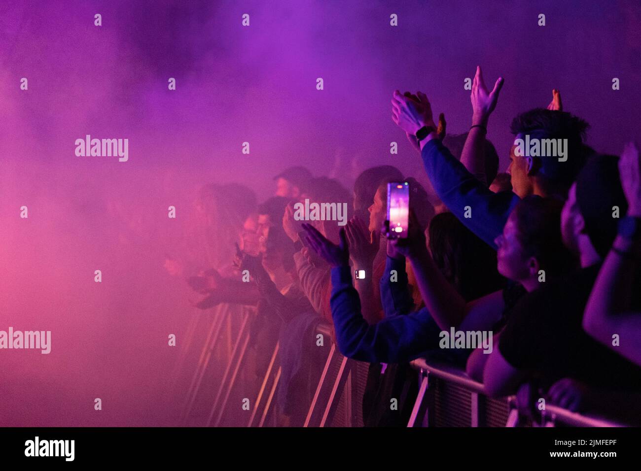 Music crowd at a concert in Australia Stock Photo - Alamy