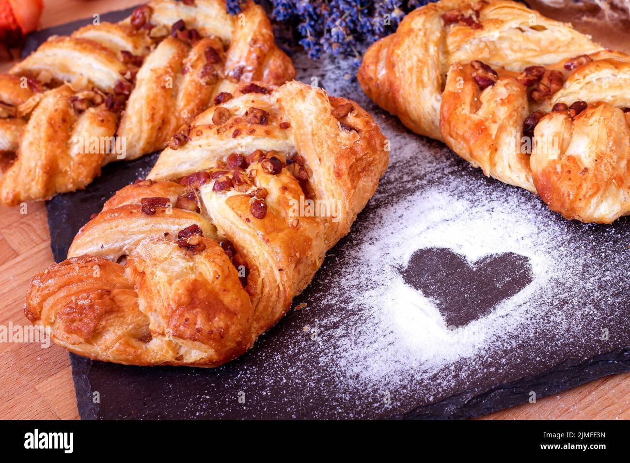 Maple and pecan plait Danish pastry Stock Photo - Alamy