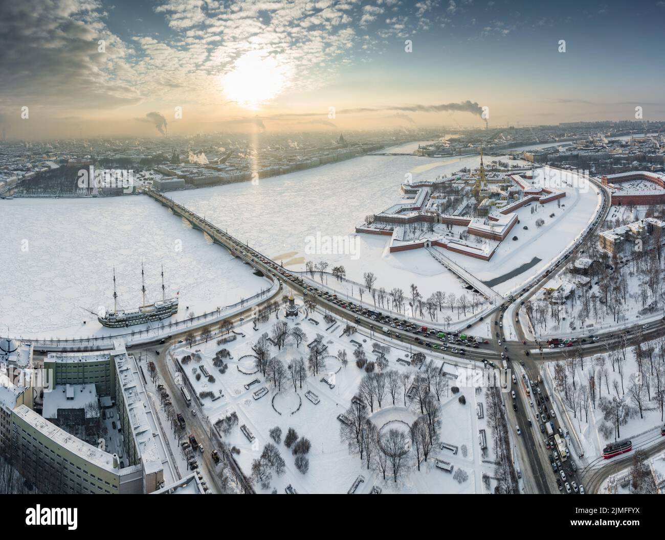 St petersburg square aerial hi-res stock photography and images - Alamy