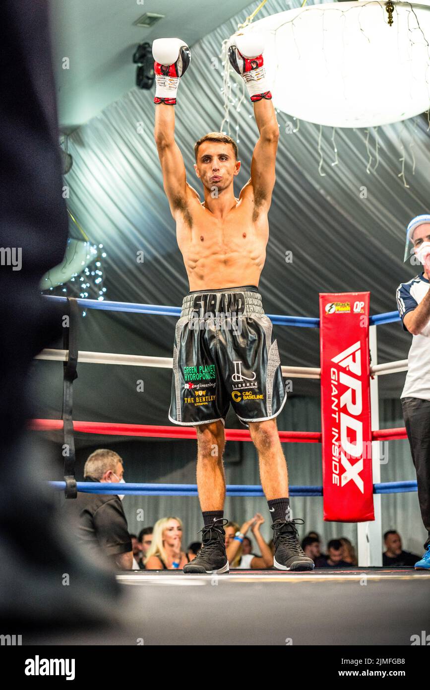 Black Flash Promotions boxing show at Devonshire House Hotel, Liverpool ...