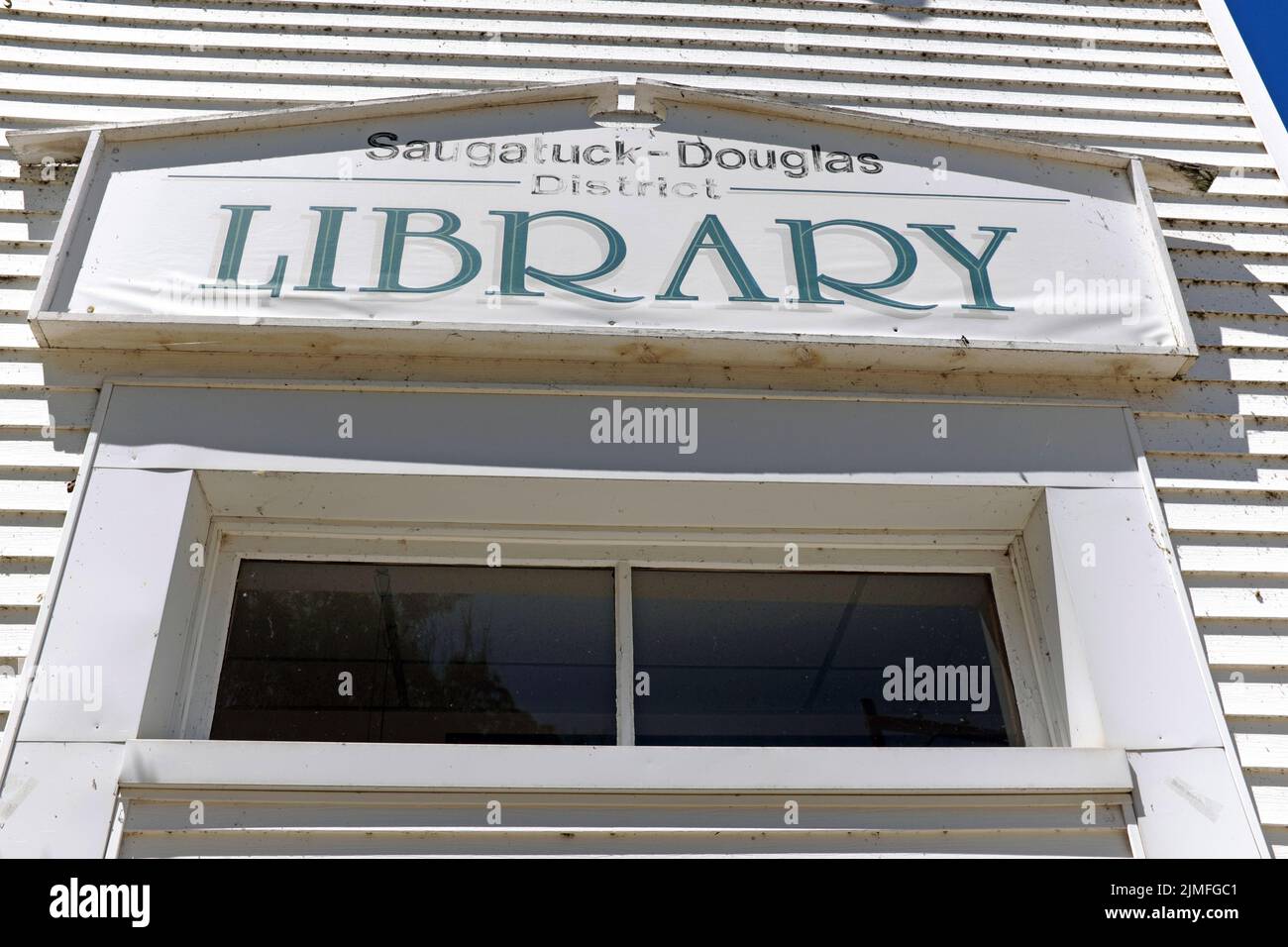 Repurposed signage hi-res stock photography and images - Alamy