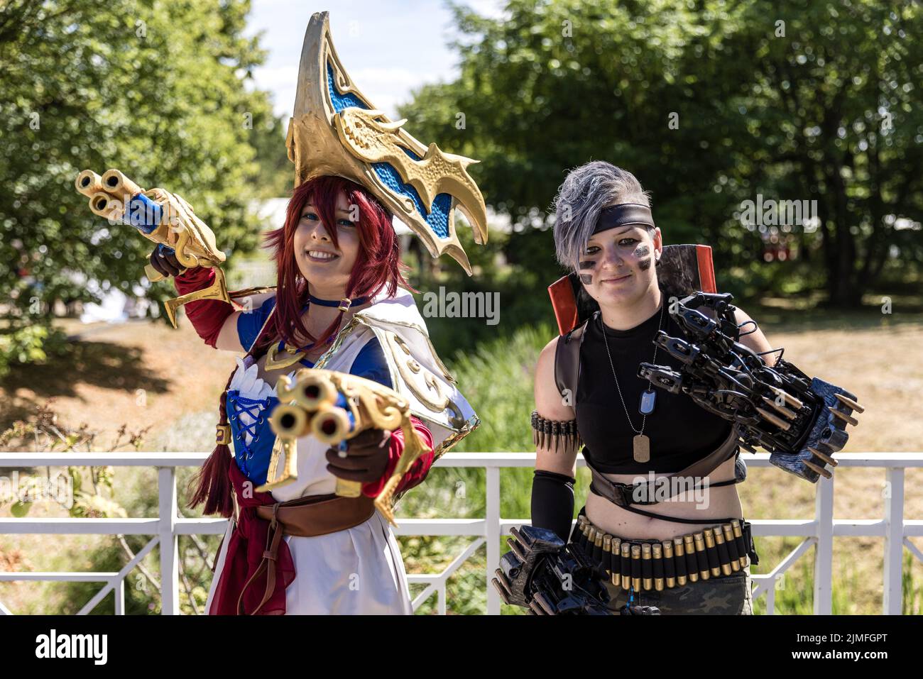 Cottbus, Germany. 05th Aug, 2022. Imaginatively costumed visitors of ...