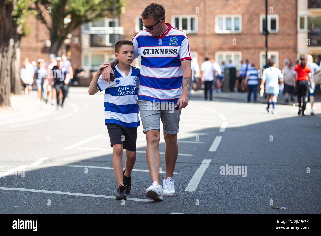 Rangers f c fans hi-res stock photography and images - Alamy