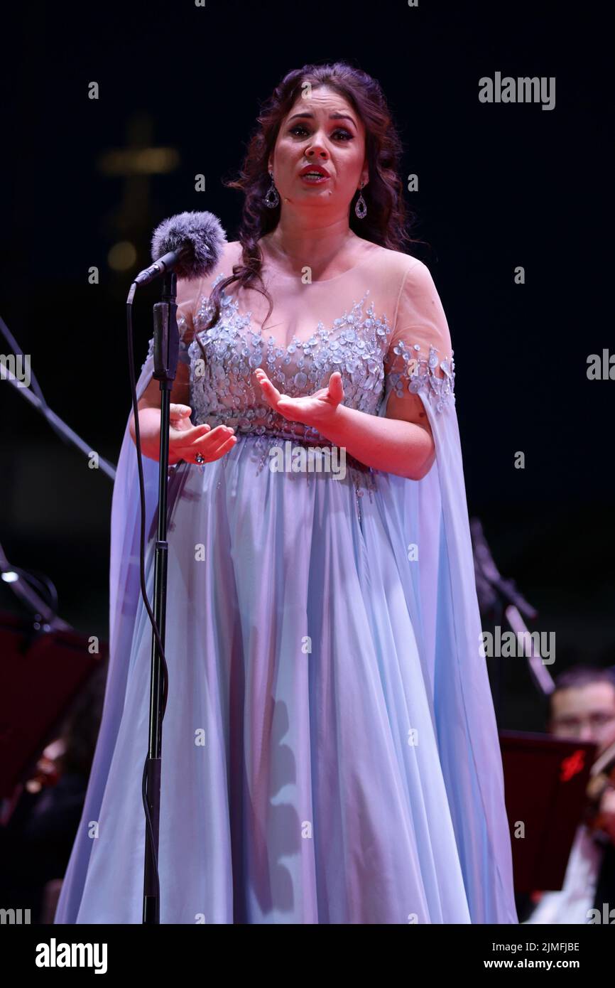 Sonya yoncheva hi-res stock photography and images - Alamy