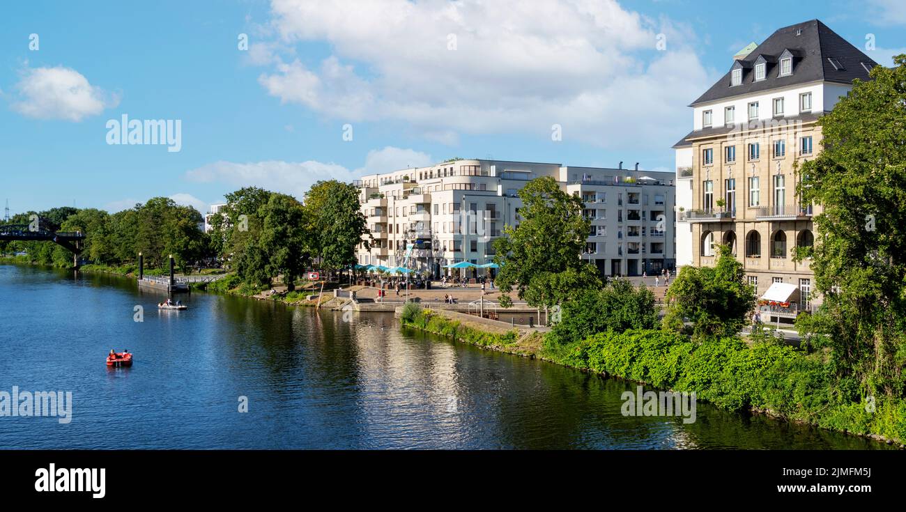 Deutschland, Nordrhein-Westfalen, Mühlheim an der Ruhr, Ruhrpromenade ...