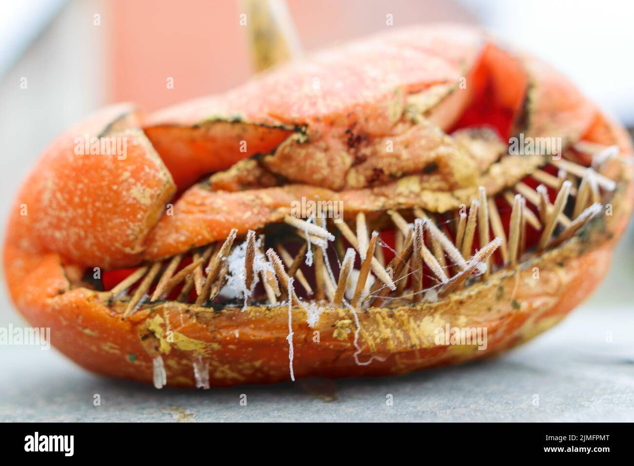 Scary sharp hi-res stock photography and images - Alamy