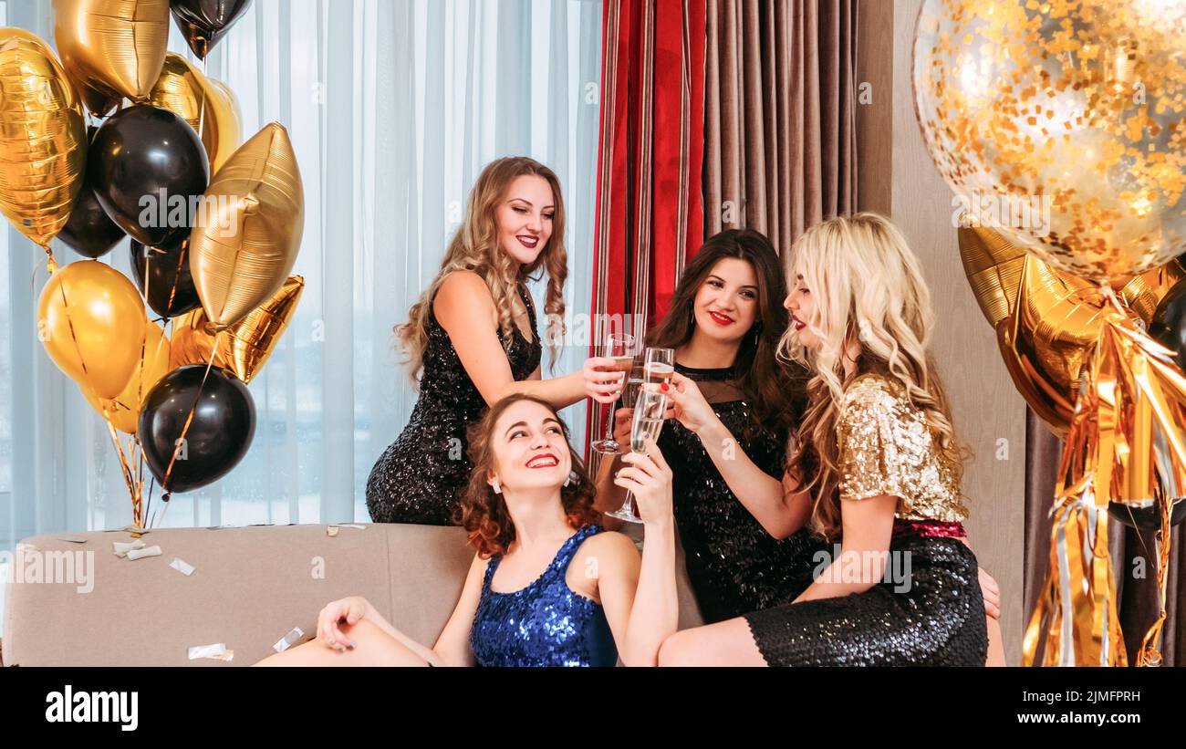 girls hen party celebration sparkling wine Stock Photo - Alamy