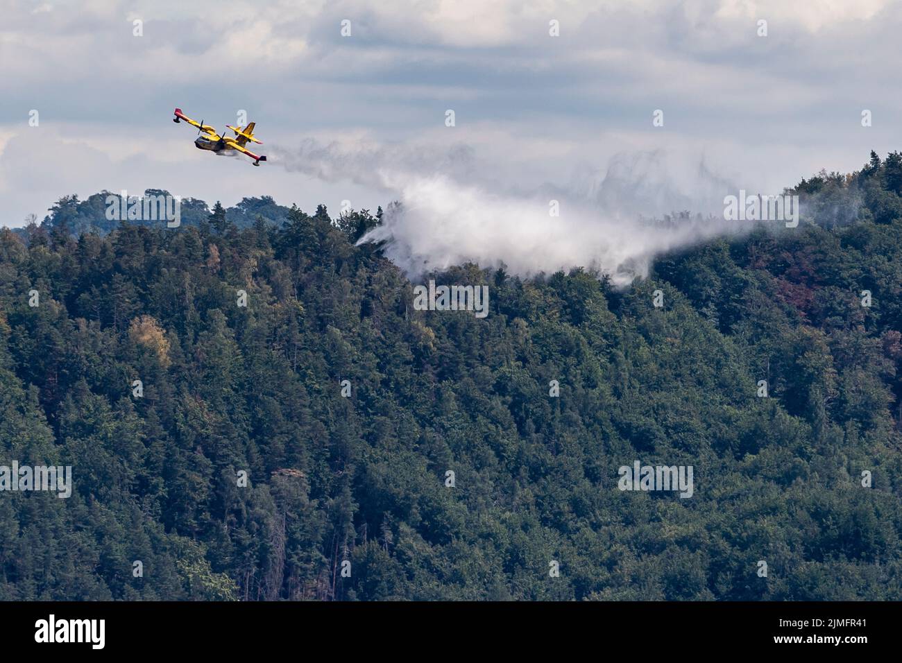 Janov, Czech Republic. 06th Aug, 2022. Canadair CL-415, firefighting ...