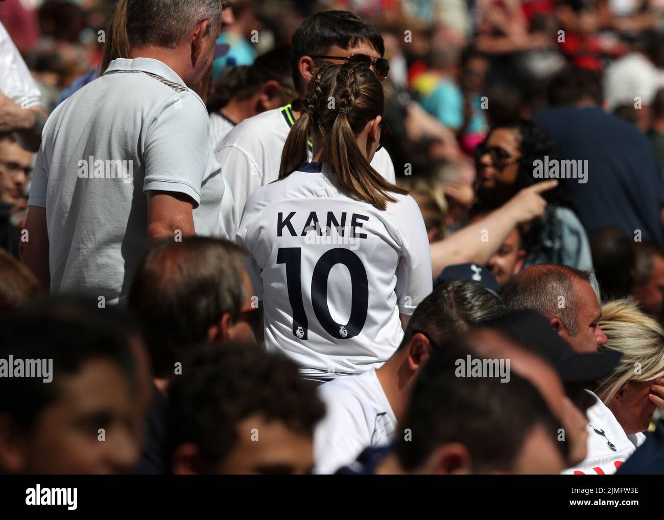 Female premier league hi-res stock photography and images - Alamy