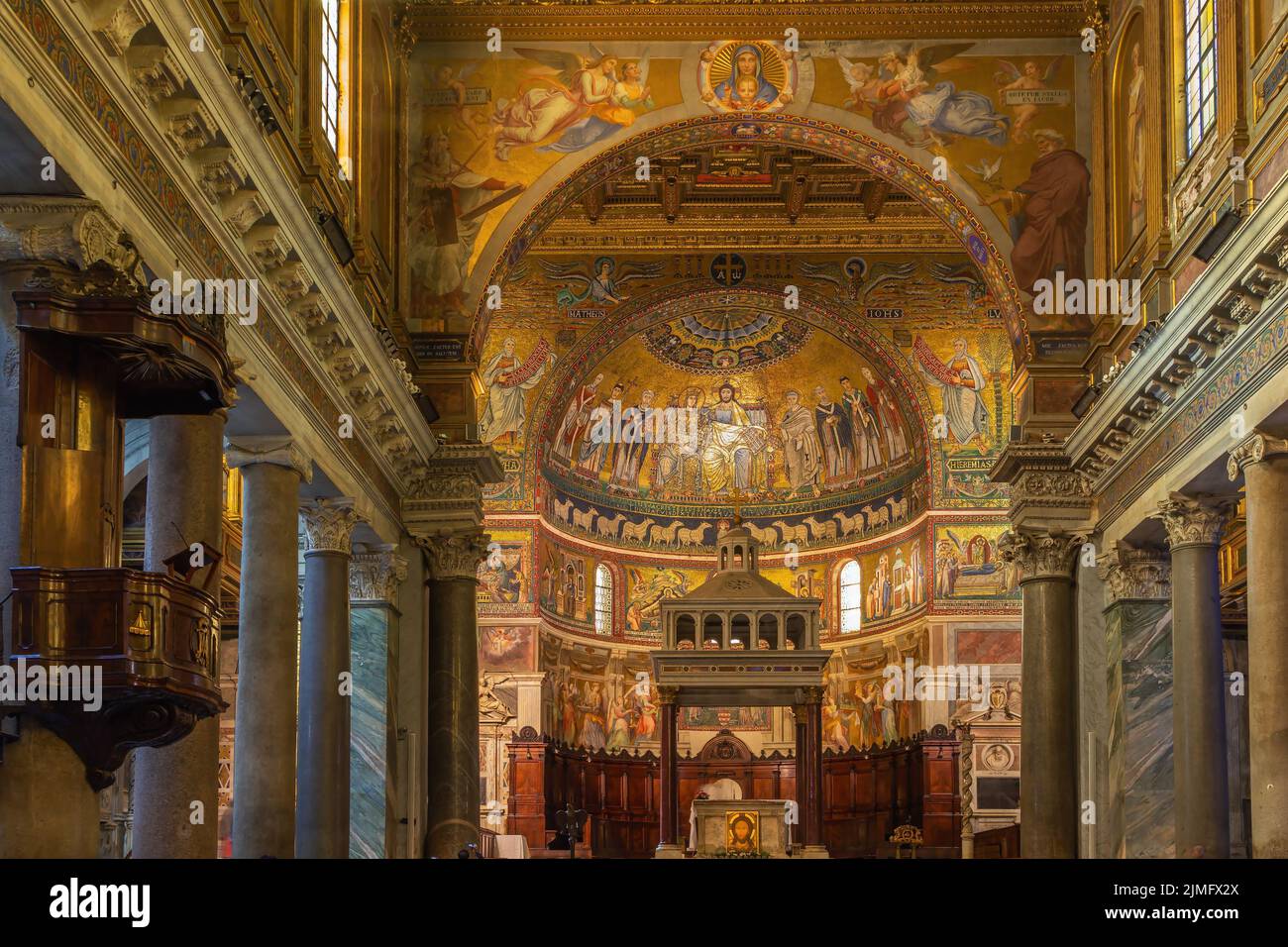 Santa Maria in Trastevere, Rome, Italy Stock Photo - Alamy